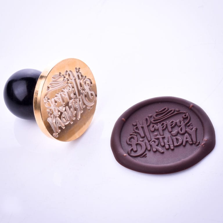 Tampon en métal Happy Birthday Design - illDESIGN-France